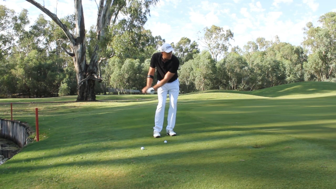 The Perfect Set Up For Chipping! | World Class Golf Instruction