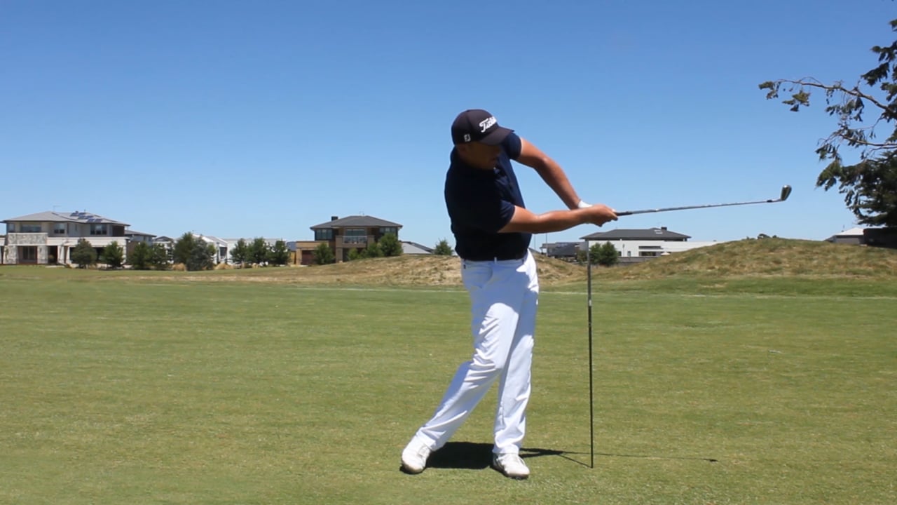 The Chicken Wing and Why It Happens - World Class Golf Instruction