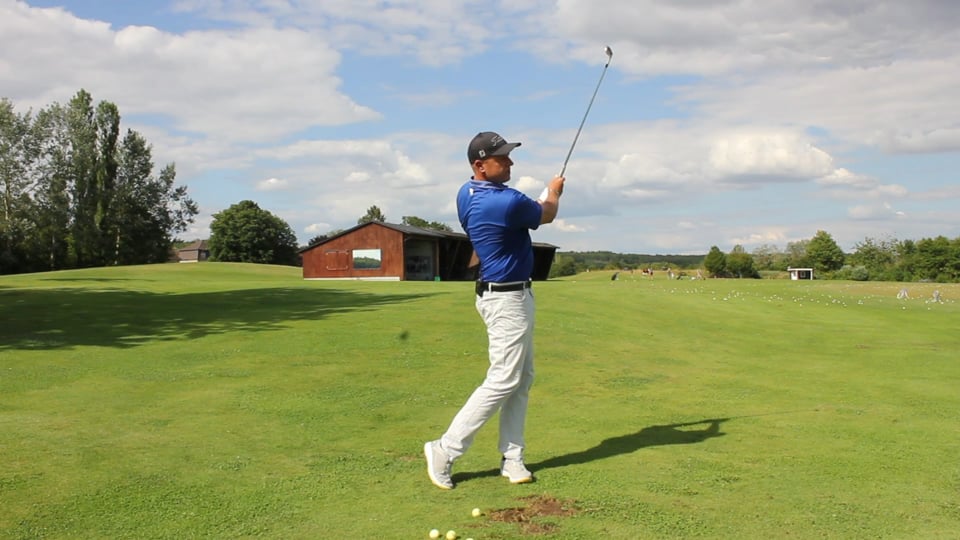 Build Your Swing! The Perfect Shoulder Tilt! - World Class Golf Instruction